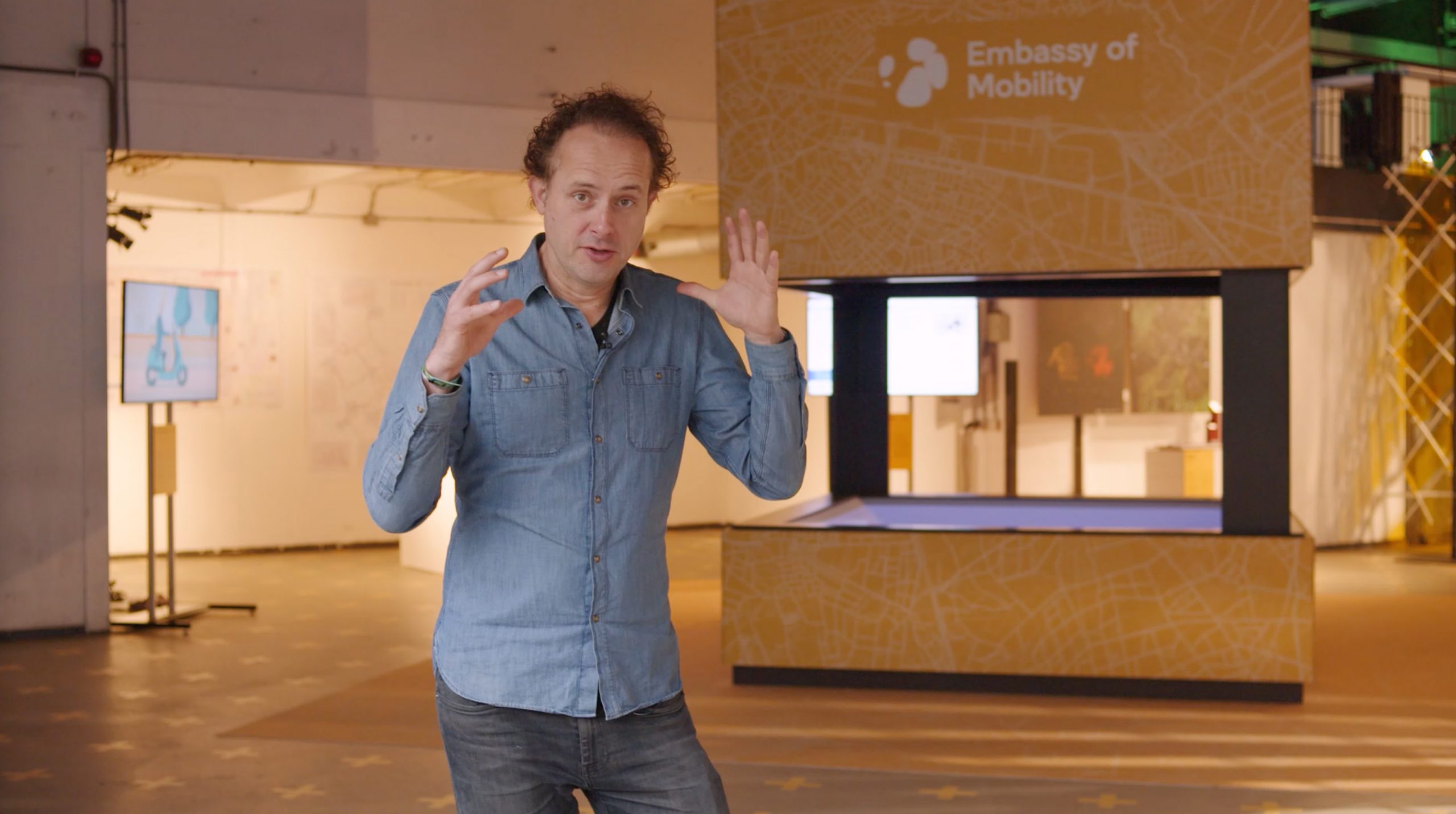 Curator Tour: Rob Adams shows how we can redesign mobility - Dutch ...